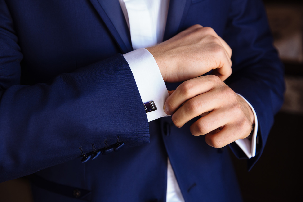 9 Pros And Cons Of The Double Cuff Shirt » Perfectly Tailored
